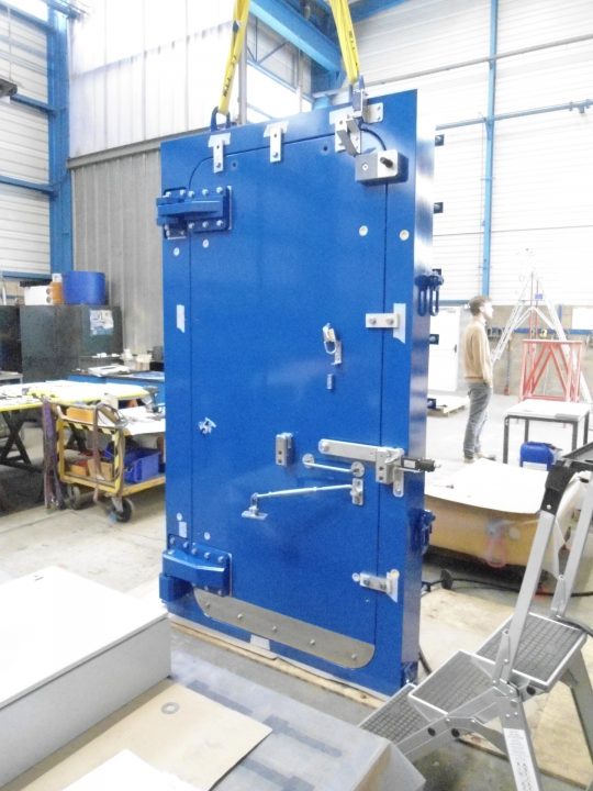 Hot cells and shielded systems - Cegelec CEM